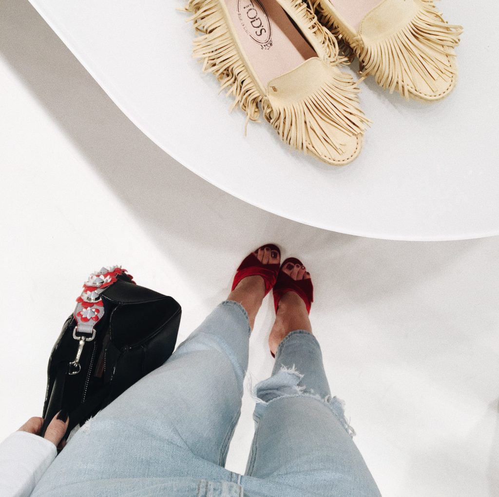 Processed with VSCO with a6 preset - Bikinis & Passports